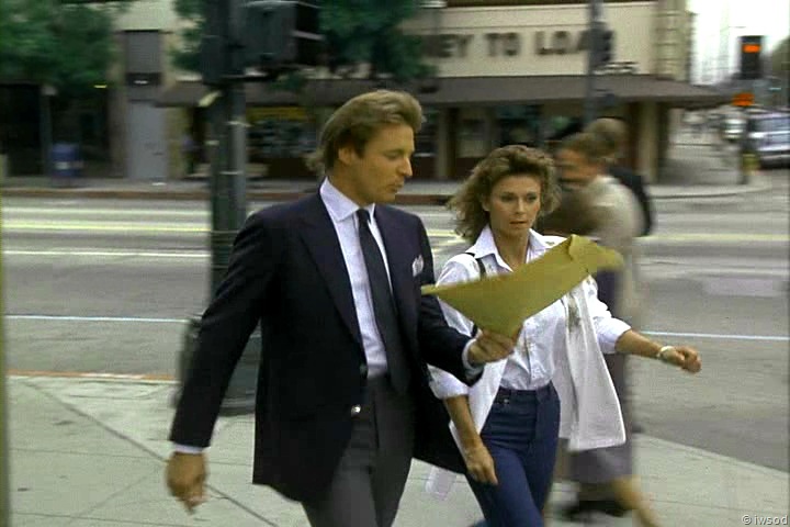 5/7 Season Two, Episode 3: Double Agent-Scarecrow and Mrs King – "Just ...